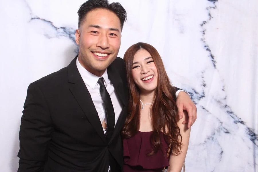 Wedding Photo Booth Colorado / Premiere Capture Booths - Warwick Adventures